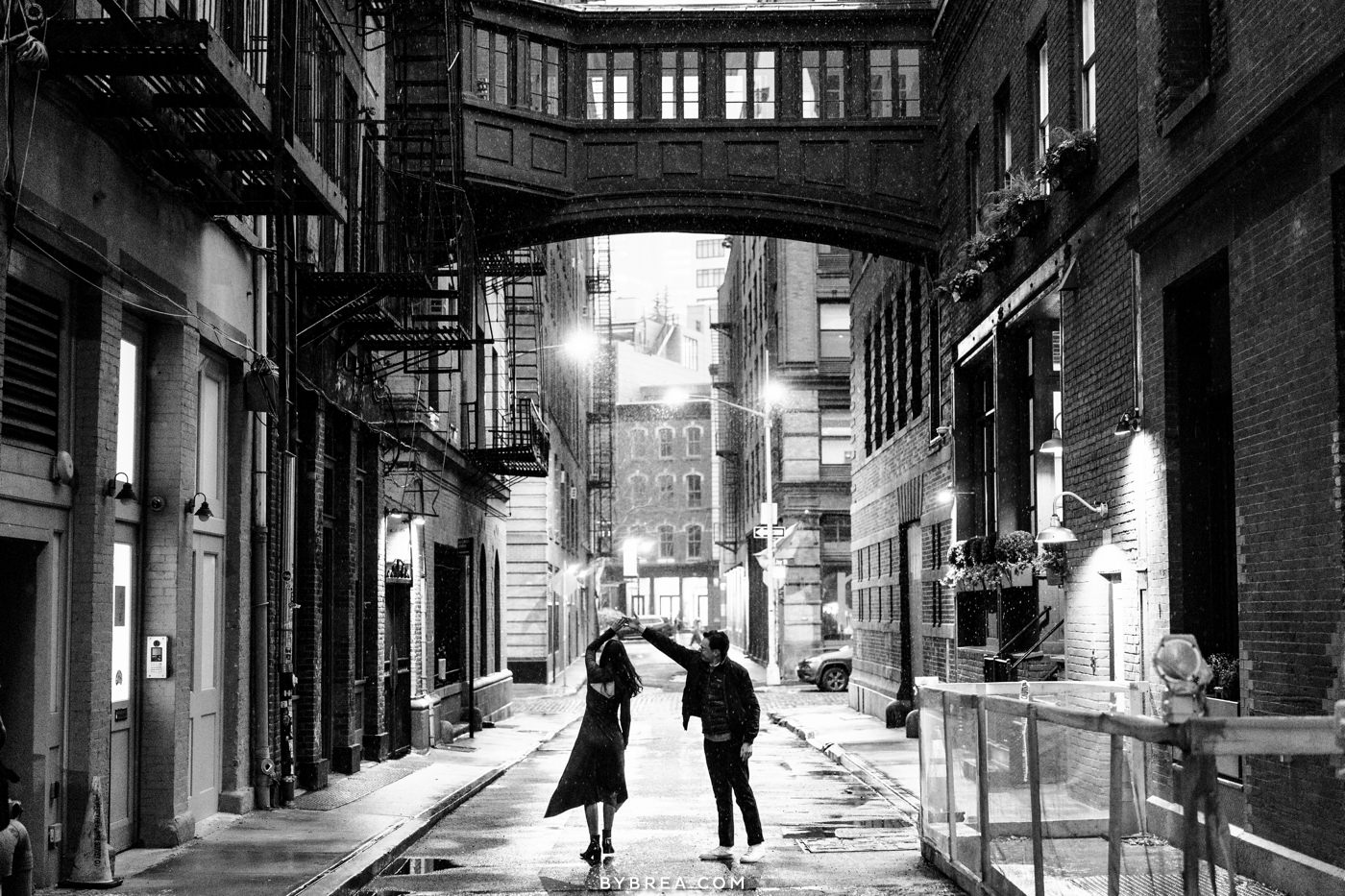Emilia + Sam | Snowy Winter Engagement Photos in NYC | Photography by ...